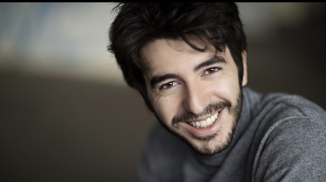 Bello e impossibile, la storia di Narciso al San Raffaele di Roma ...