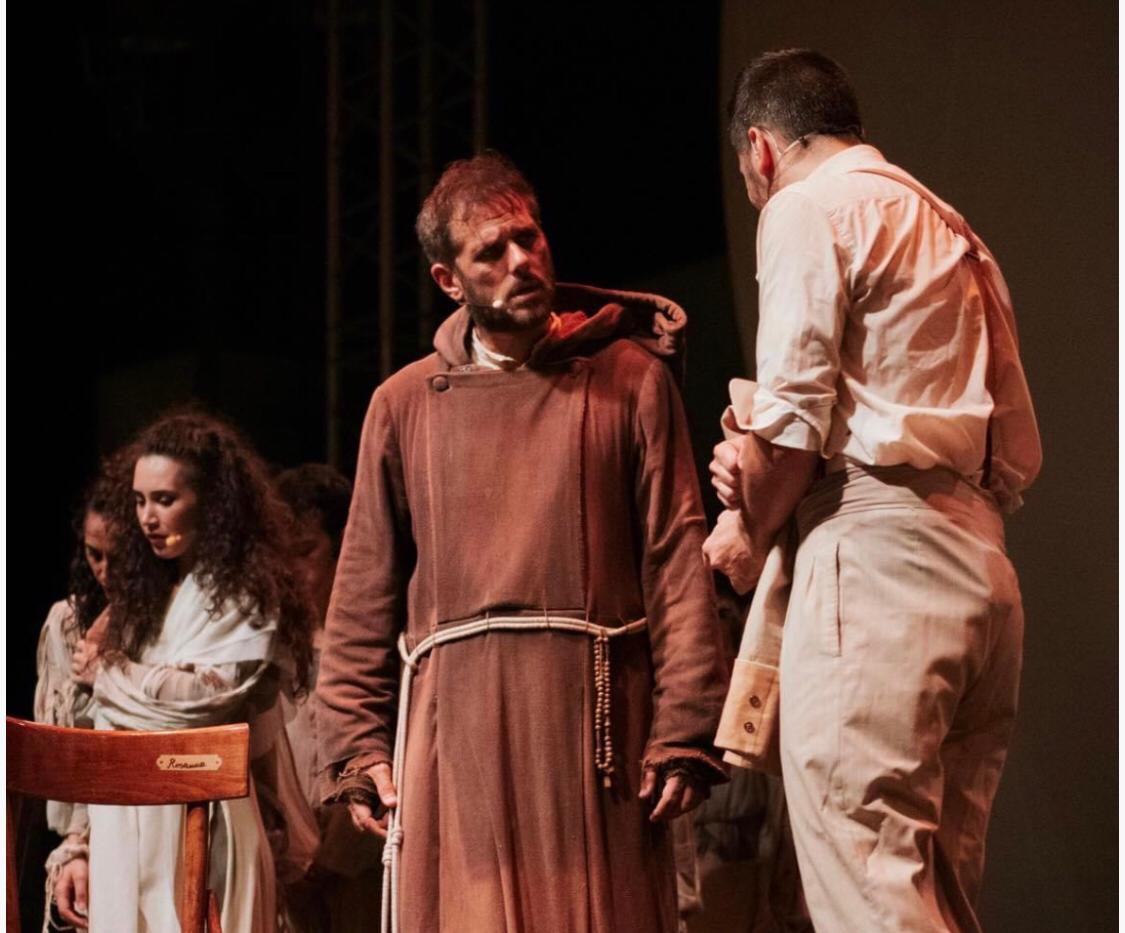 Actor Dei, Attilio Fontana conquista Milano con Padre Pio -RECENSIONE ...